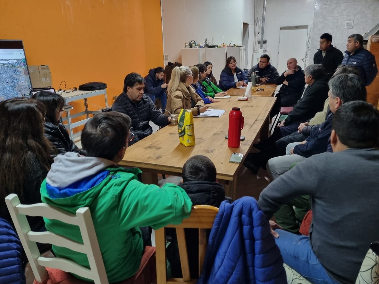 Barrio Arrabales: los vecinos se organizan y el Municipio responde ...